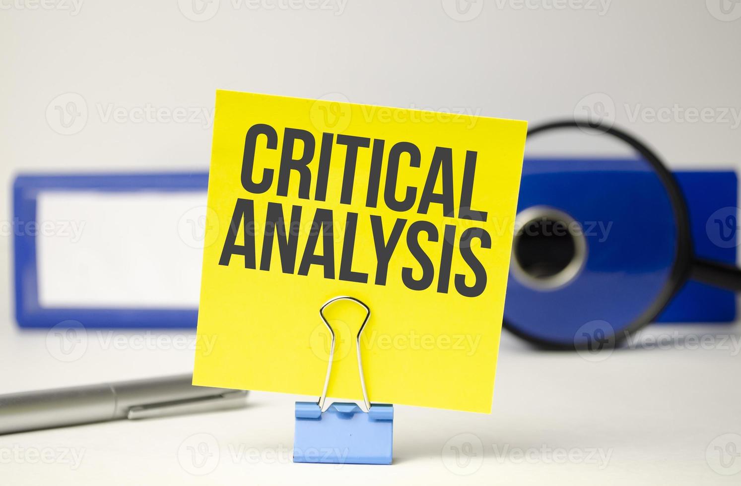 How To Tackle Critical Analysis in Law Problem Questions | The Student ...